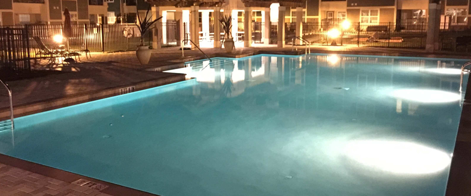 Swimming pool | Colonnade Park